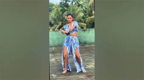 එයාගේ ඇදුම හොදද Youtube