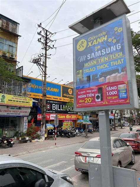 Điện Máy Xanh Triển Khai Quảng Cáo Ngoài Trời Dịp Tết 2021