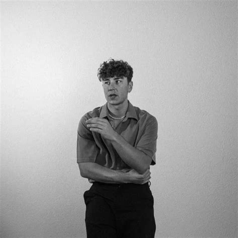 Clovis Reyes Biography Wiki