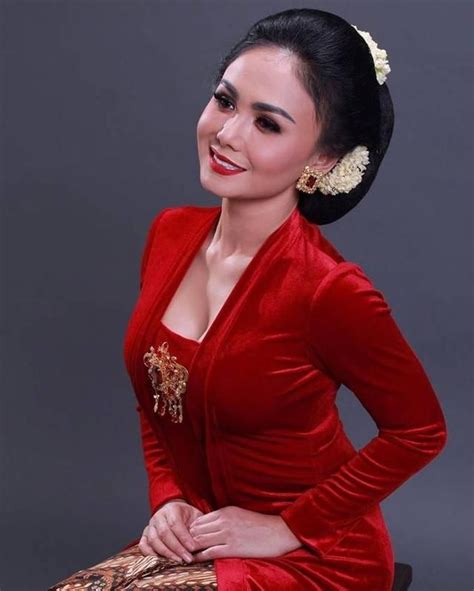 Gambar Artis Indonesia Gak Pake Baju AddsynewtMoran