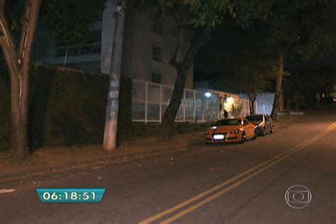Mãe E Filho São Baleados Em Tentativa De Assalto Na Zona Oeste De São