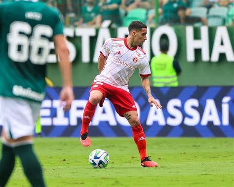 Inter encaminha renovação de contrato volante Gabriel veja os detalhes