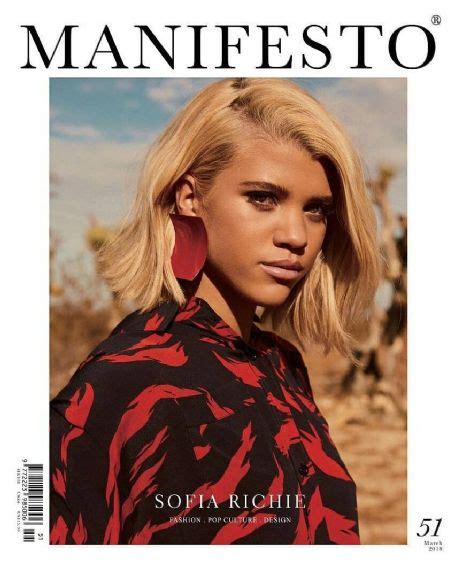 Manifesto Magazine March 2018 Cover Photo Hong Kong