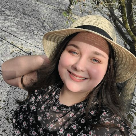 Jennannaa 찐미국여자 제나 Youtube