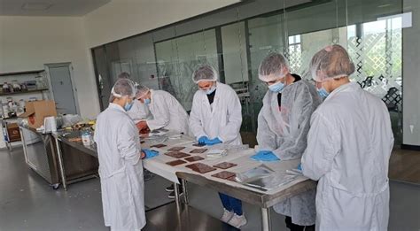 Со цел едуцирање и создавање квалитетни кадри за сопствените потреби и… Фондација Прогресив