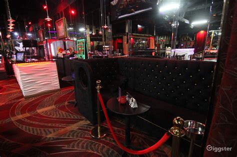 Strip Club With Big Dressing Room Rent This Location On Giggster