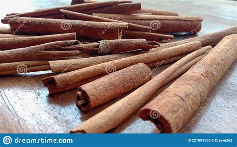 Close Up Photos Of Typical Indonesian Kitchen Spices Photos Of Natural Spices Stock Photo