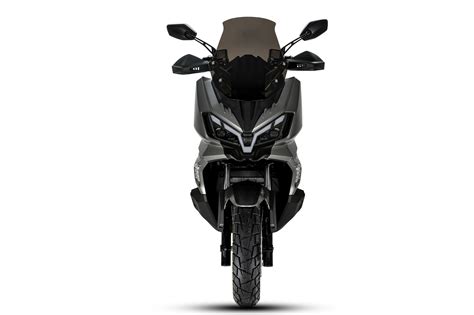 SYM ADX 300 prezzo velocità scheda e rilevamenti