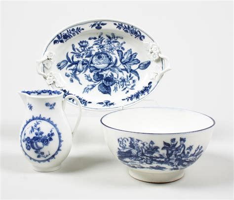Bonhams A Worcester Blue And White Stand For A Buttertub A Worcester