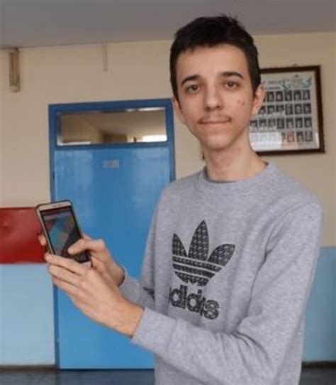Kenan Mahmutagić osmislio aplikaciju koja motiviše srednjoškolce da uče Moja Gradiška