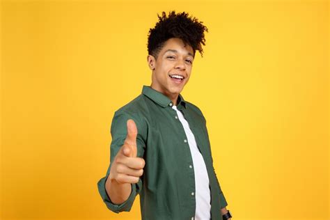 Premium Photo Funny Stylish African American Man Pointing Finger At