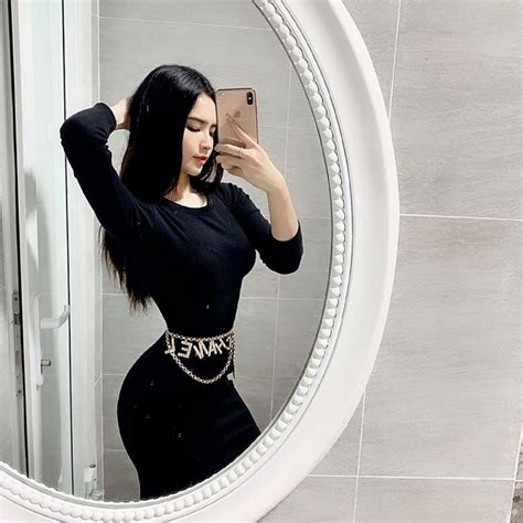 Nữ Sinh Dược Gây Thương Nhớ Với Loạt ảnh áo Dài Trắng Crush Quốc Dân