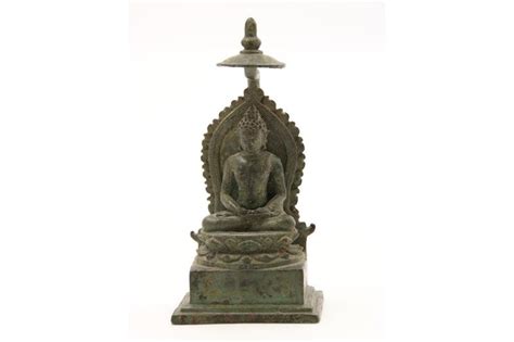 Bronzen Sculptuur Van Amitabha Boeddha Java 8e9e Eeuw