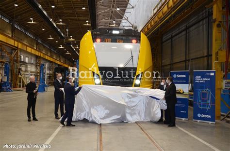 First 16ev Emu For Pasažieru Vilciens Presented Railvolution