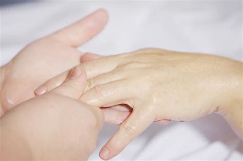 무료 이미지 여자 화이트 분위기 다리 어린 손가락 편하게 하다 아시아 건강한 팔 닫기 네일 매니큐어