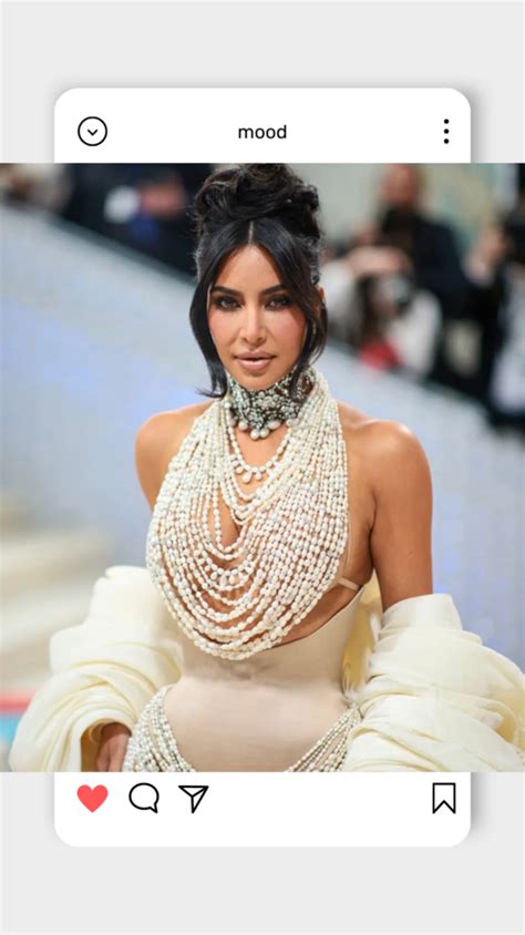 Kim Kardashian Is ‘dripping In Pearls With Lustrous Lagerfeld Tribute
