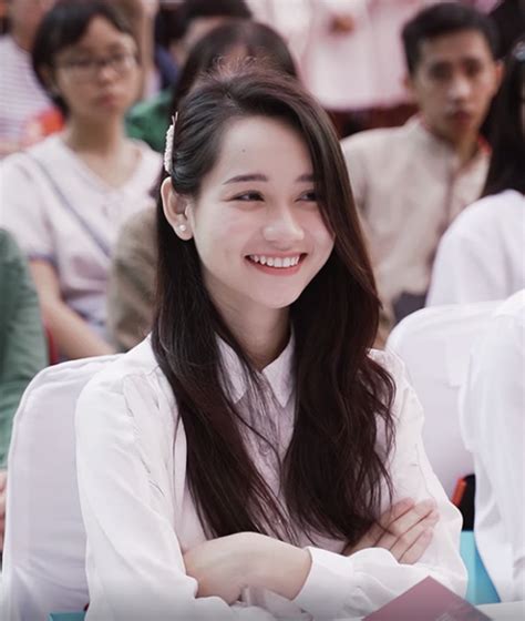 Trúc Anh Liên Tục Theo đuổi Phong Cách Nổi Loạn Không Còn Nhận Ra Hà