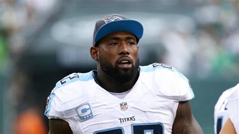 Former Titans 49ers Tight End Delanie Walker Announces His Retirement