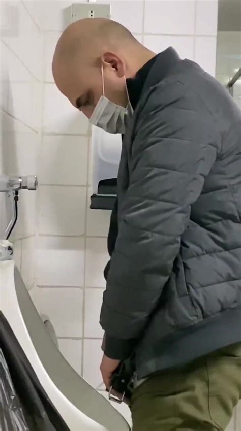 Spy Piss Urinal Video 2