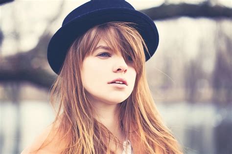 How To Style Bangs Without Heat 5 Easy Methods For Great Results Deavita Net