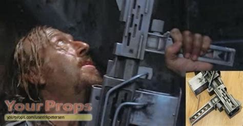 The Chronicles Of Riddick Crematoria Slam Guard Blaster Original Prop