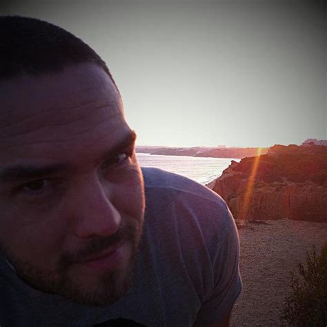 Isar Lyrics Songs And Albums Genius