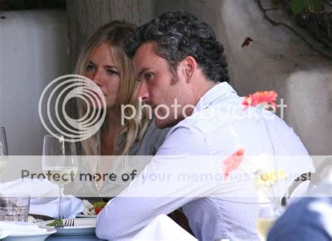 Free Picture Balthazar Getty Brothers And Sisters