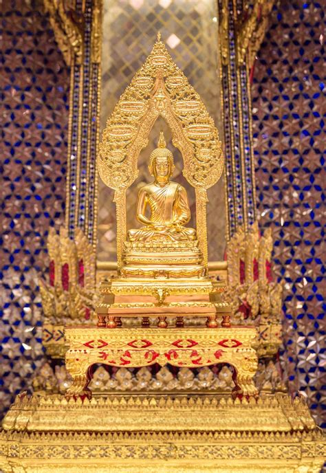พระนิรันตราย วัดราชประดิษฐสถิตมหาสีมาราม