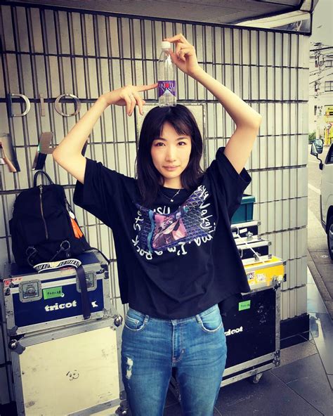 中嶋イッキュウさんのインスタグラム写真 中嶋イッキュウinstagram「ストーリーの質問で 美容とか健康について聞かれること多いけど