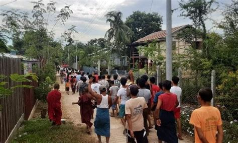 ကနီတွင် ကျေးလက်သူပုန် သပိတ် စစ်ကြောင်း ဖက်ဆစ် စစ်တပ် ချေမှုန်းရေး ချီတက် ဆန္ဒပြ › Khit Thit Media