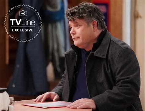 The Conners Casts Sean Astin As Beckys New Love Interest — First Look
