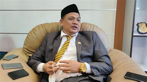 DPRD Cilegon Tak Puas Dengan Jawaban Walikota Helldy Soal RPJMD Di Paripurna Selatsunda