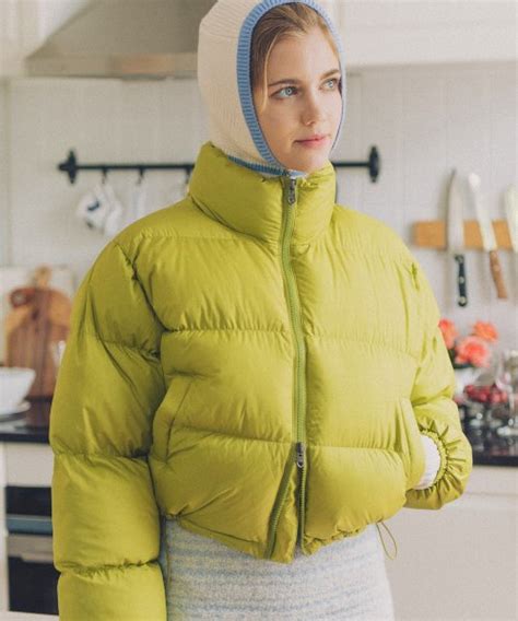 비터셀즈 스파클링 크롭 푸퍼 자켓 올리브 위시버킷