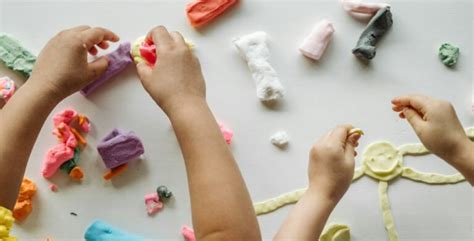 Como Brincar Com Massinha Veja Os Benefícios Para As Crianças