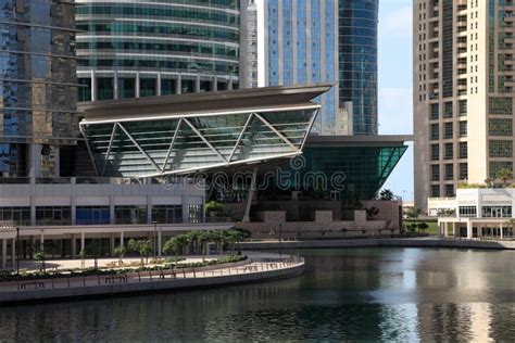 迪拜jumeirah湖塔 库存图片 图片 包括有 未来派 都市 城市 迪拜 团结 布琼布拉 户外 23570741