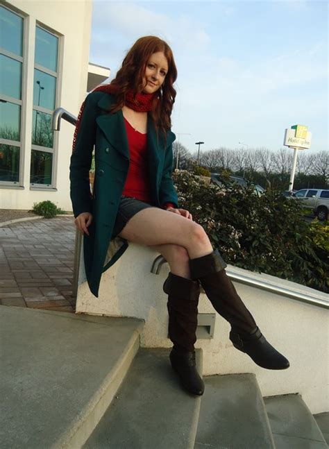 Amelia Pond Outfits