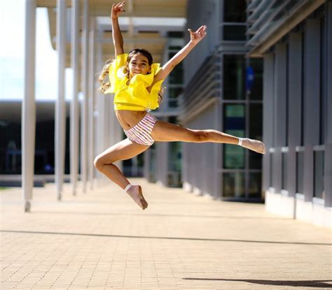 Flutter Tops 22couture