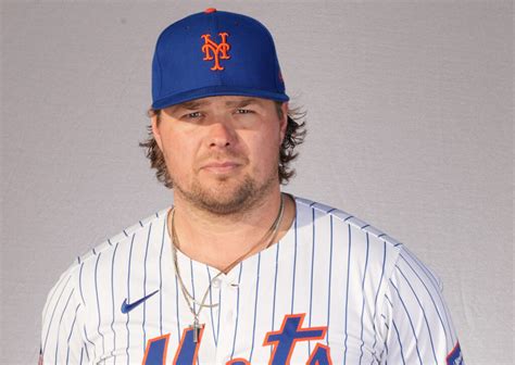 Mets Release Luke Voit Mlb Trade Rumors