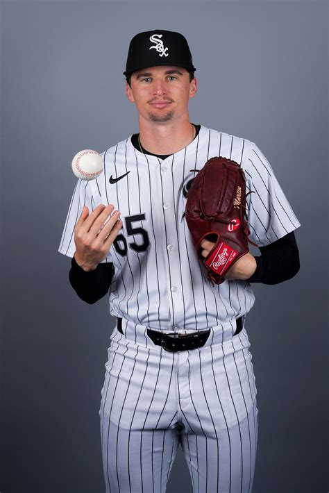 Fanatics And Nike Blamed By Fans For Mlb Uniform Issues The New York