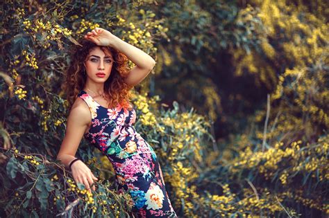 Model Hd Redhead Lipstick Woman Depth Of Field Dress Hd Wallpaper