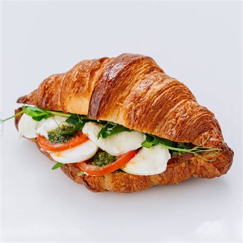 Круасан капрезе Perfetto