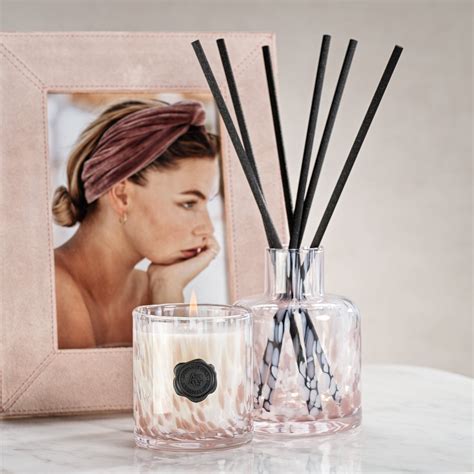 Ag Opal Glass Reed Diffuser In T Box Carlyle Avenue