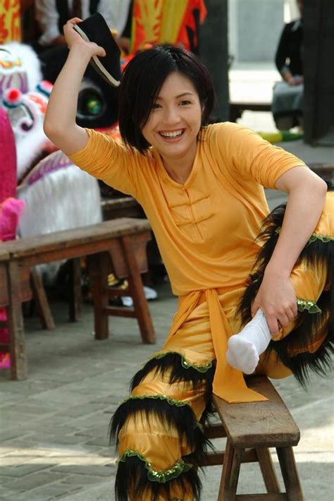 杨千嬅搞笑抢滩 张国立白冰冰绿叶变红花 组图 影音娱乐 新浪网