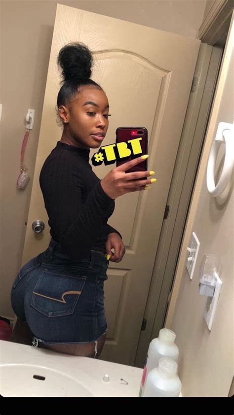 Pin By Naqvs On Style With Images Body Goals Curvy Fit Body Goals Slim Thick Body