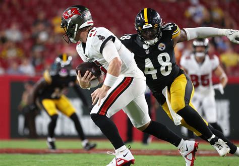 New Player Survey Reveals Tampa Bay Buccaneers And Pittsburgh Steelers