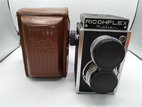 【目立った傷や汚れなし】1円〜 Ricohflex リコーフレックス Million 135 F8cm 二眼レフ フィルムカメラの落札