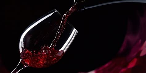 Recomendaciones Para Servir El Vino Correctamente Camino De Cabras