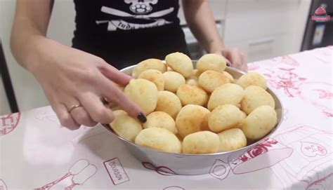 Curso Gratuito De Como Fazer Pão De Queijo Recheado Com Catupiry Grátis