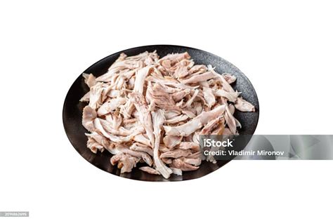 접시에 잘게 썬 닭고기 흰색 배경에 고립되어 있습니다 평면도 0명에 대한 스톡 사진 및 기타 이미지 0명 가금류 갈기갈기 찢어진 Istock