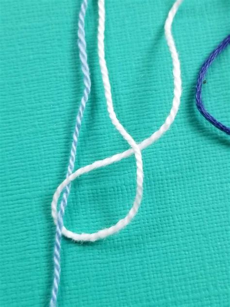 Zig Zag Friendship Bracelet Pattern With A 3D Effect Moms And Crafters
